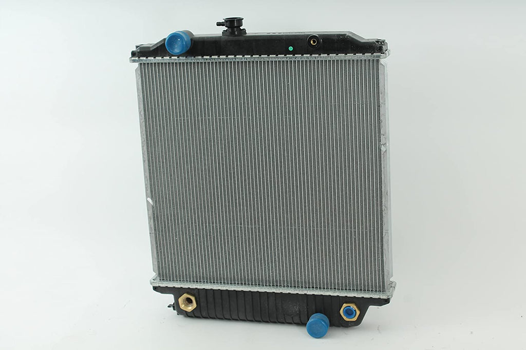 Freightliner MT35 MT45 MT55 Heavy Duty Radiator – PartLimit